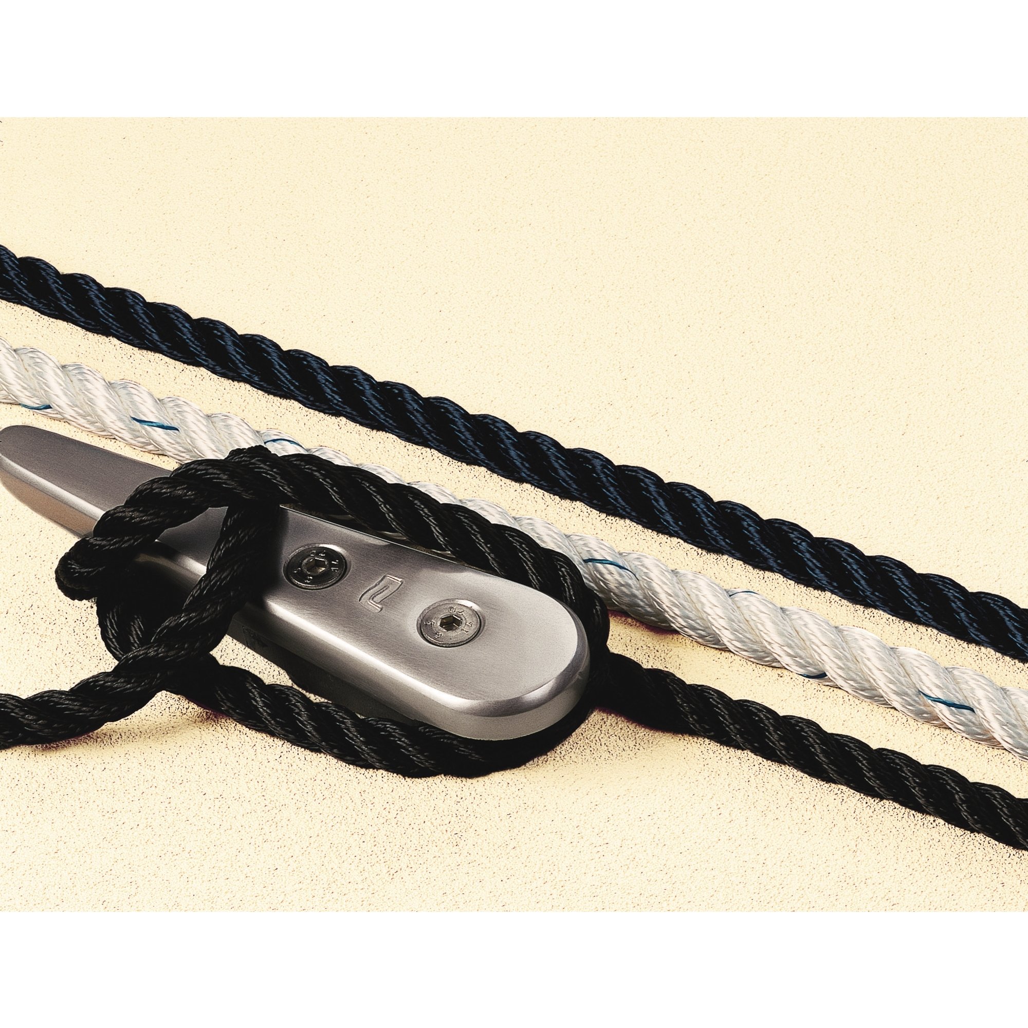 3 STRAND POLYESTER WHITE 20MM 110M | PLASTIMO